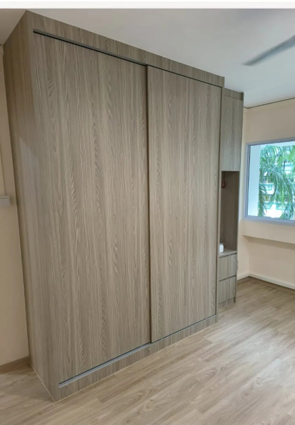 2400 Custom Wardrobe (Sliding Door) – Sadeeq
